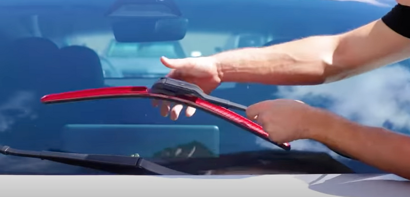 Clix Wipers: Custom Windshield Wipers with Innovative Installation ...